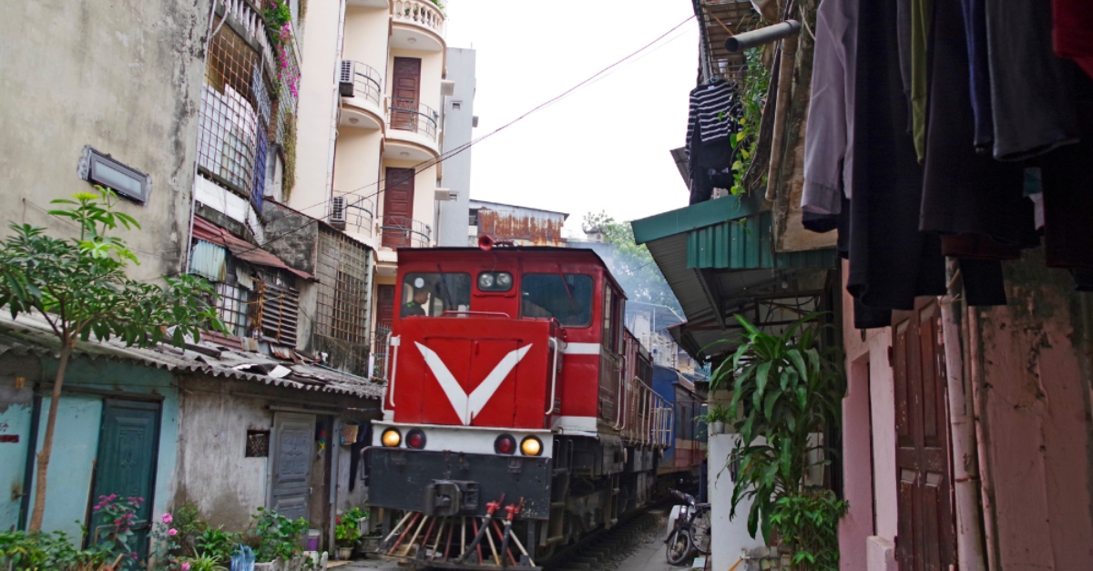 5 Must-Try Rail Experiences You’ll Only Find in Vietnam